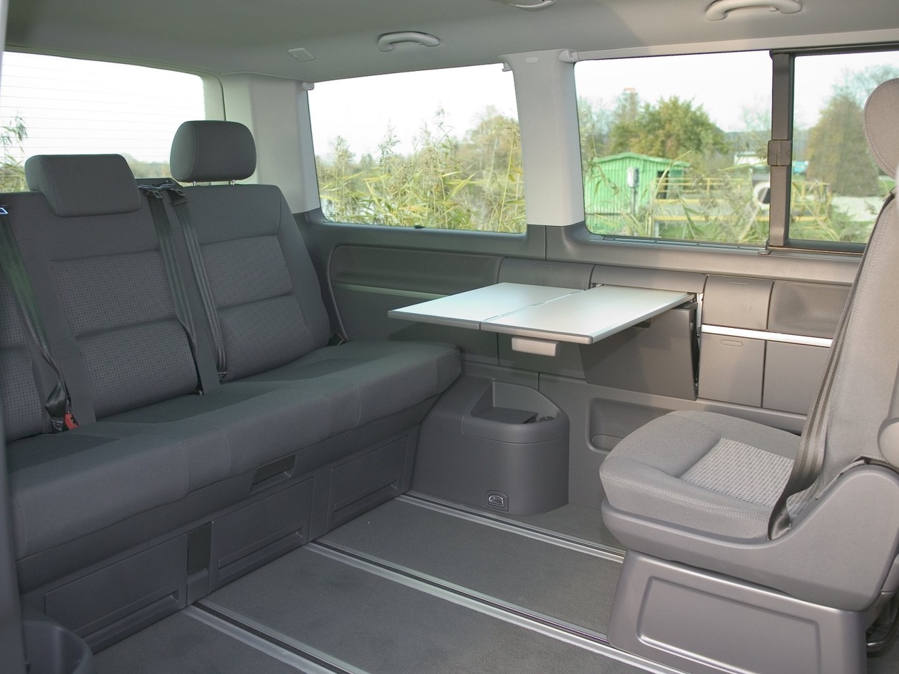 Volkswagen Multivan (T5) 2.5 TDI (174 Hp)